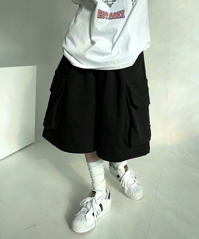 워무드마인 Cotten Cargo Bermuda Pants 코튼 면 밴딩 트레이닝 와이드 버뮤다 팬츠 반바지 바지 버뮤다팬츠