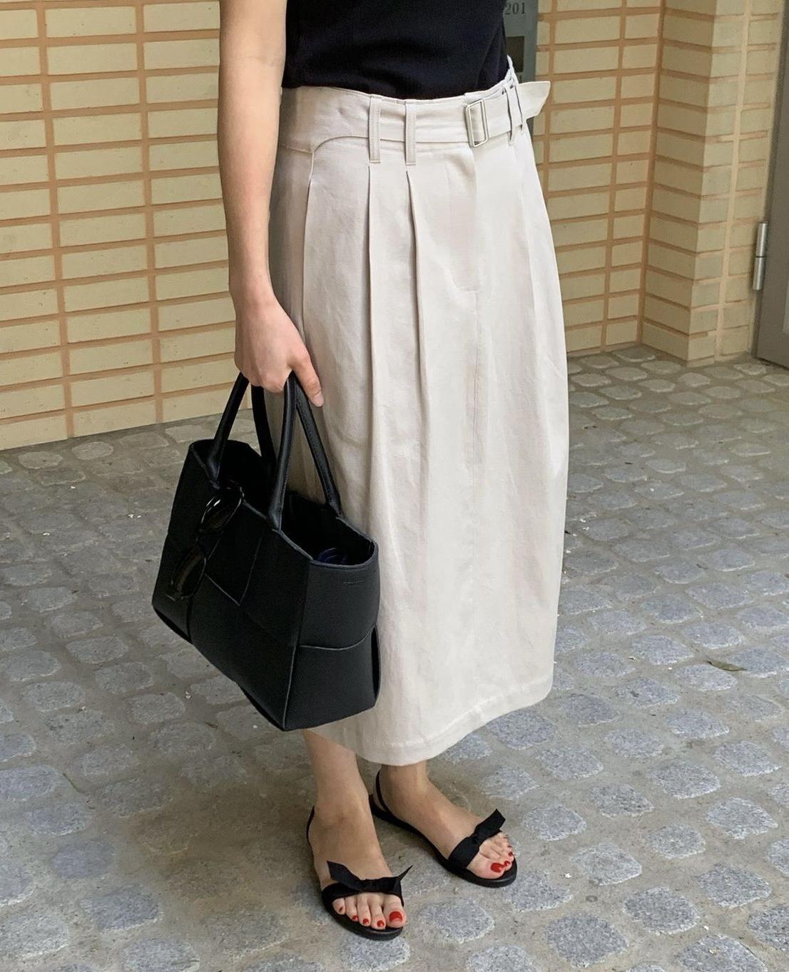 BR 브런치 조엘 스커트 코튼 린넨 H라인 투핀턱 벨티드 롱 sk (2col)