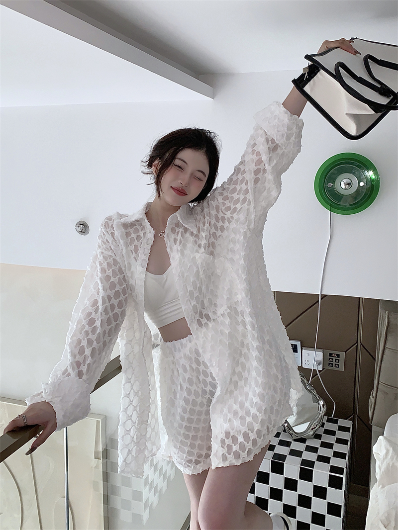 하프닌 세트구성2colors 네트 루즈핏 오버 카라 버튼 긴팔 롱 셔츠 하이웨스트 밴딩 쇼트 팬츠 반바지 운동복 휴양지 바캉스룩 꾸안꾸 이지웨어 유니크 투피스