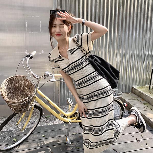 나인포시즌 발리 여름 카라 배색 단가라 스트라이프 슬림 세미 H라인 반팔 데일리 여름 바캉스 휴양지 롱 니트 원피스