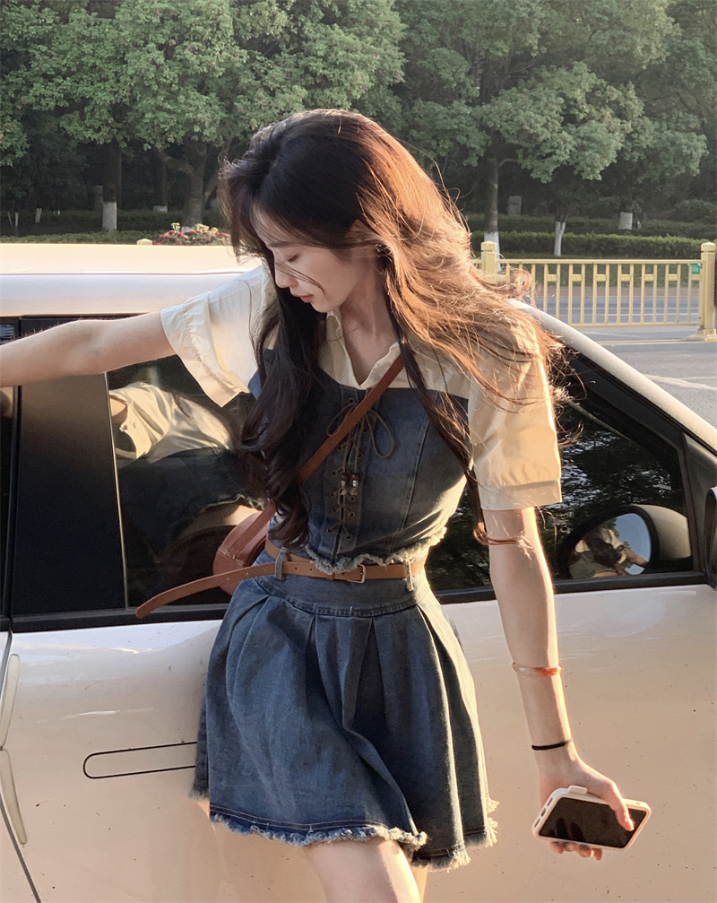 하프닌 세트구성 디루나 데님 아일렛 뷔스티에 코르셋 배색 퍼프 카라 반팔 크롭 셔츠 하이웨스트 A라인 벨트 플리츠 미니