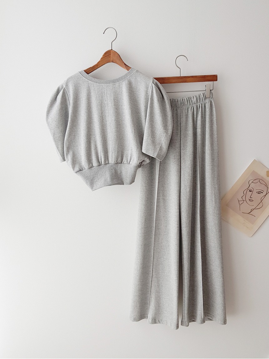 리케마켓 예뻐 페미닌무드 볼륨 퍼프소매 맨투맨 티셔츠 밴딩 핀턱 와이드 일자 롱팬츠 투피스 여름 데일리 꾸안꾸 캐주얼 추리닝 세트