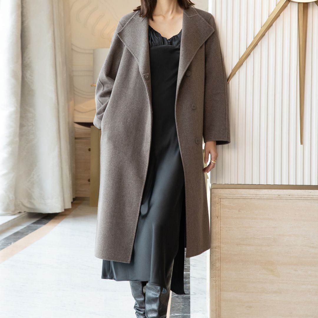 포스티 셀렙샵 에디션 22fw 울실크 핸드메이드 롱 코트