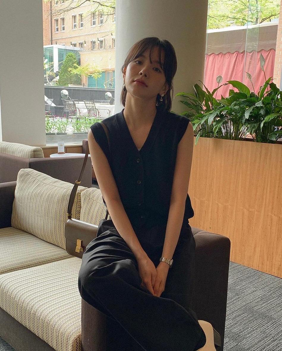 BR 브런치 오픈 베스트 캐시미어 울 브이넥 니트 조끼 (4col)