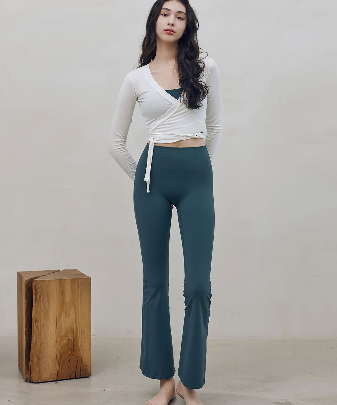 데비웨어 군살 제로 와이드 부츠컷 레깅스 DEVI-B0073 여성 요가복 필라테스