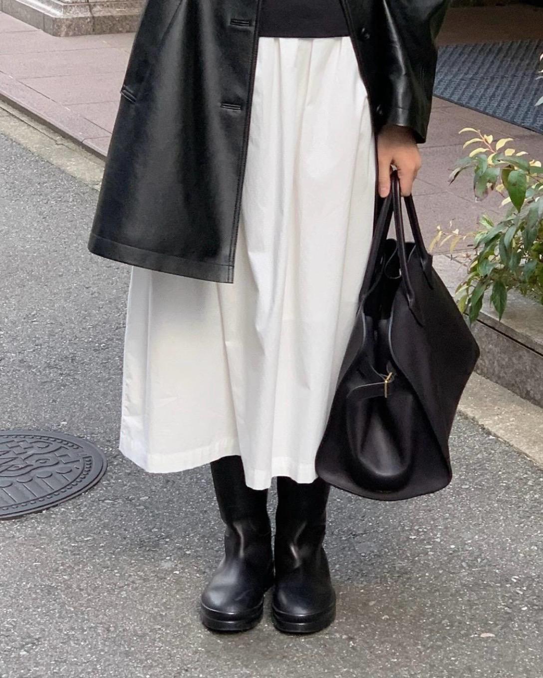 monique 모니크 퓨어 플레어 스커트 코튼 뒷밴딩 A라인 롱 sk (2col)