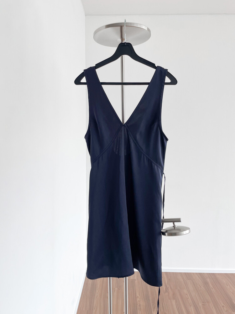 랩쳐 SILKY V LAYERED OPS (2COLOR)