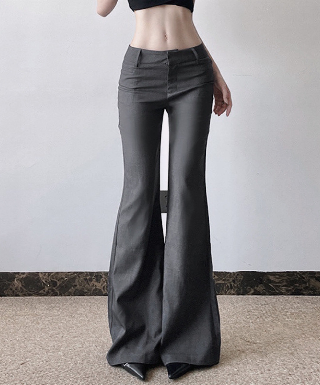 무채클럽 [착붙핏!]Waist-Banded Hook Charcoal Bootcut Slacks 허리밴딩 후크 차콜 슬랙스 부츠컷팬츠