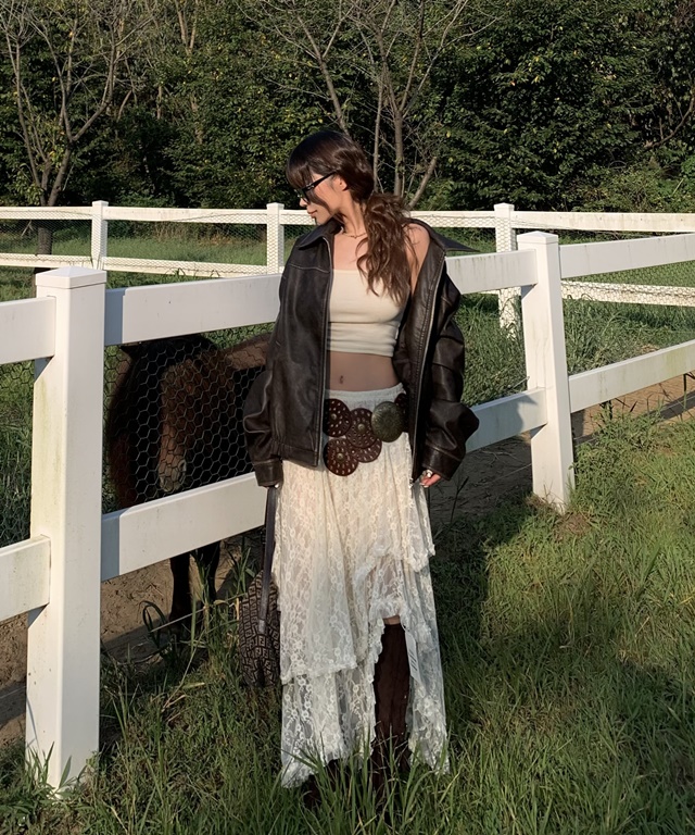 워무드마인 런프 크림 언발 Sk 플레어 주름 밴딩 A라인 롱스커트 롱치마 스커트 치마 캉캉스커트 주름스커트 밴딩스커트 A라인스커트 레이스스커트 언발스커트 유니크 빈티지