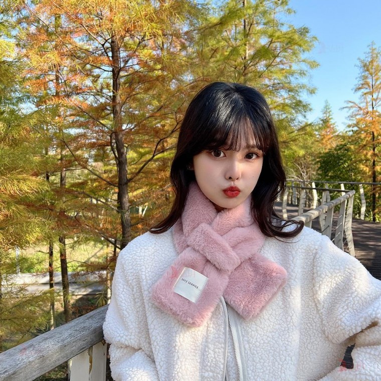 마이버스 밍크목도리 퍼 털 머플러 네모 페이크퍼 가벼운 스카프 넥워머 겨울 짧은 페이크퍼 머플러 미니