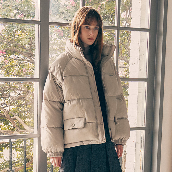 로라로라 RAGLAN WELLON PADDING LIGHT BEIGE