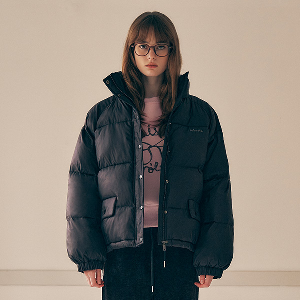 로라로라 RAGLAN WELLON PADDING BLACK