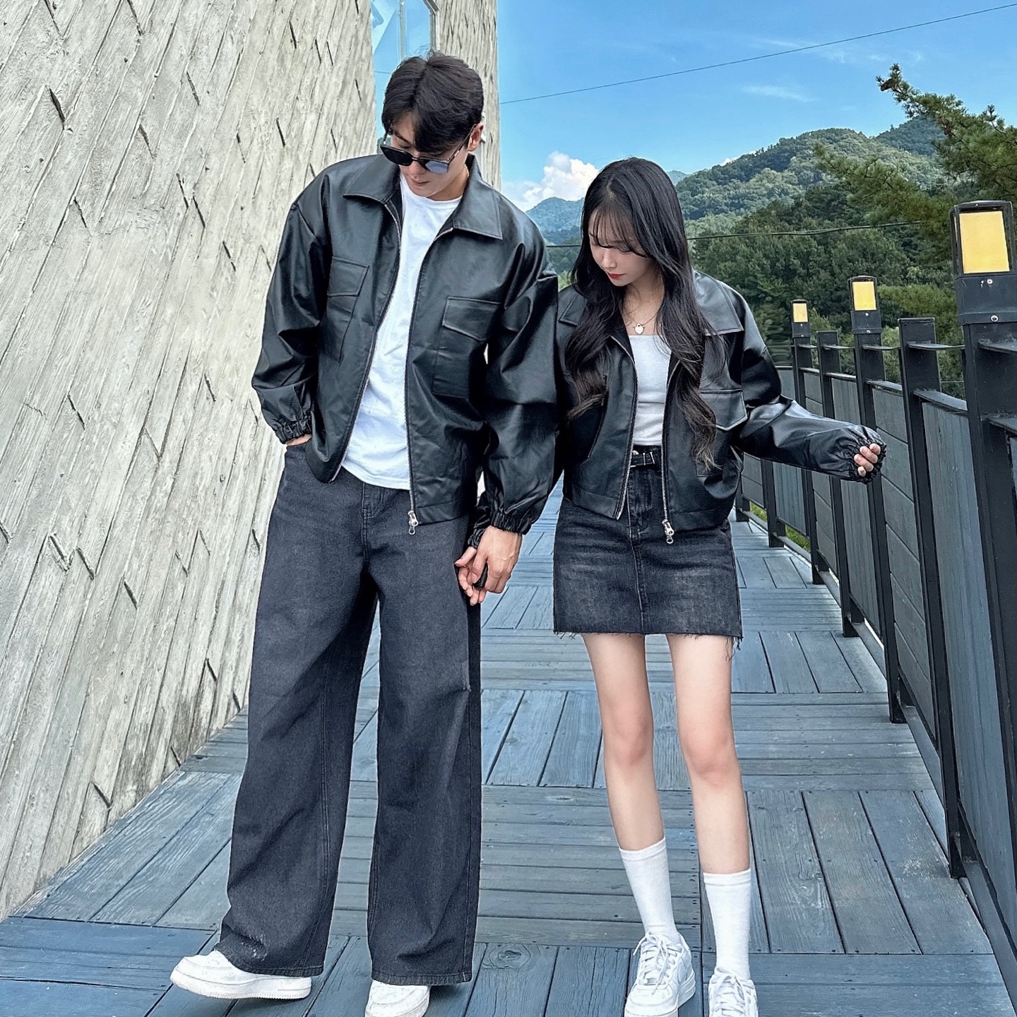 비바블 2사이즈세트가능 커플 크롭 레더 자켓 가죽자켓 겨울 봄 가을 커플룩 커플 시밀러룩 데님 미니 스커트 청치마 청바지 데님 와이드팬츠 남자 오버핏 남녀공용 데이트 코디