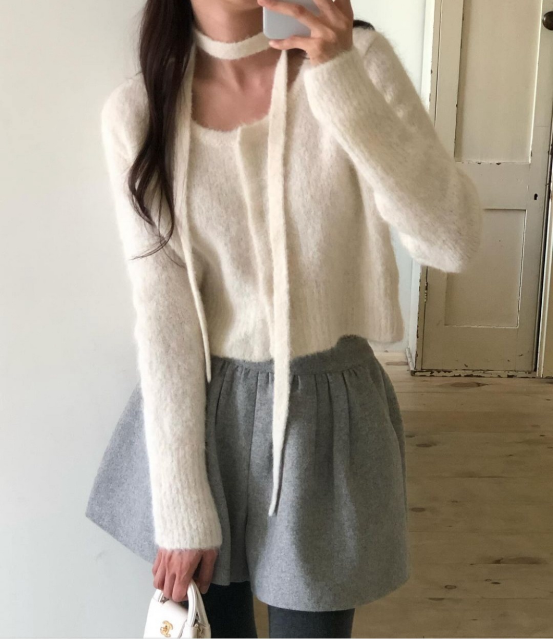 르라니 riette 리에뜨 레브 알파카 가디건 긴팔 유넥 크롭 니트 cd (3color)