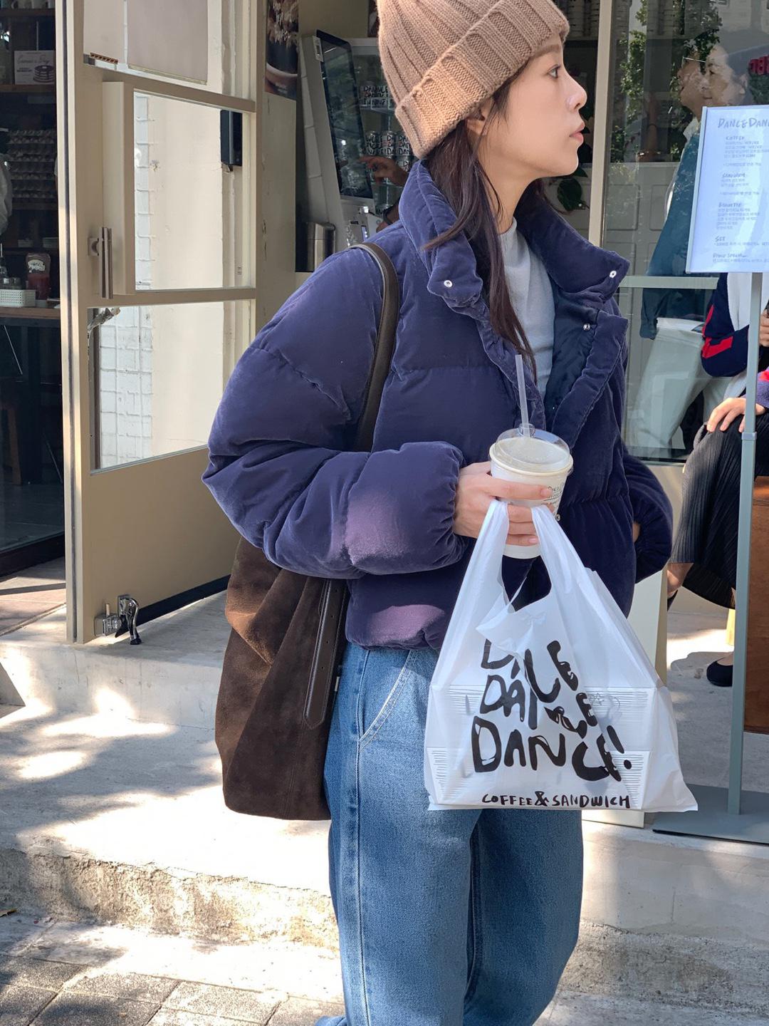 씨엘쇼룸 베이킹파우더 벨로아 패딩 2color 24FW