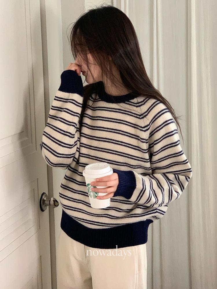 나우어데이즈 jinsim 진심 소니아 스트라이프 니트 울100 긴팔 라운드 배색 단가라 nt