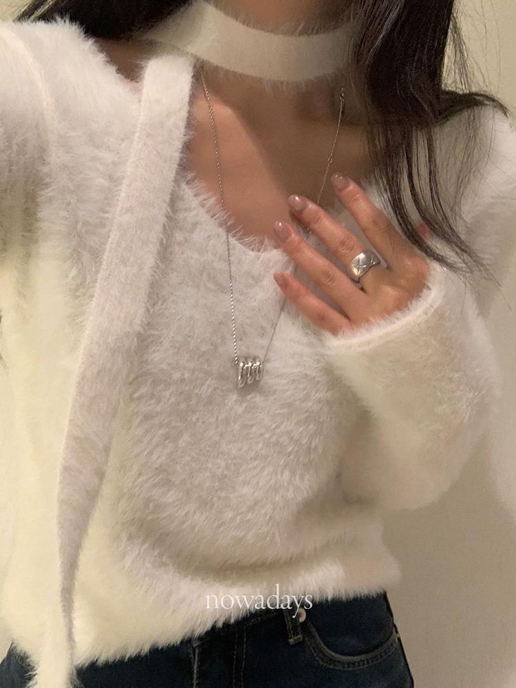 나우어데이즈 poster 포스터 홀리데이 퍼 니트 긴팔 브이넥 핑거홀 타이 연말룩 nt (4col)