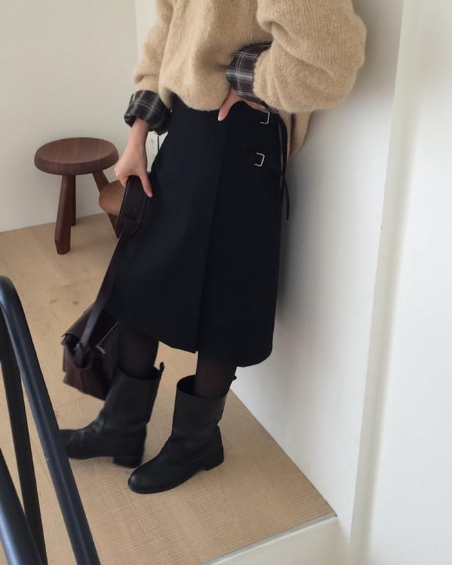 씨엘쇼룸 오버테이크 캐리 비죠 스커트 2color 24FW