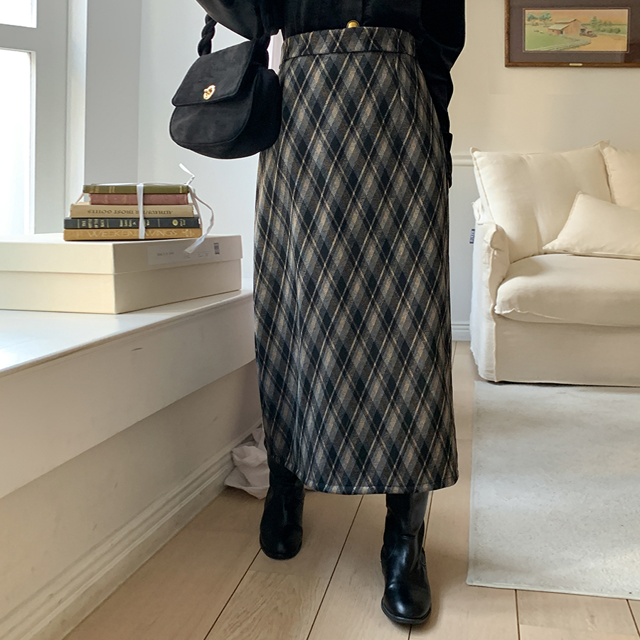 아더먼데이 아가일체크 융체크 에이핏 롱스커트 체크스커트 아가일패턴 겨울신상 겨울치마 안감기모 융기모스커트 연말룩 파티룩 겨울하객룩 키큰녀 체크롱스커트