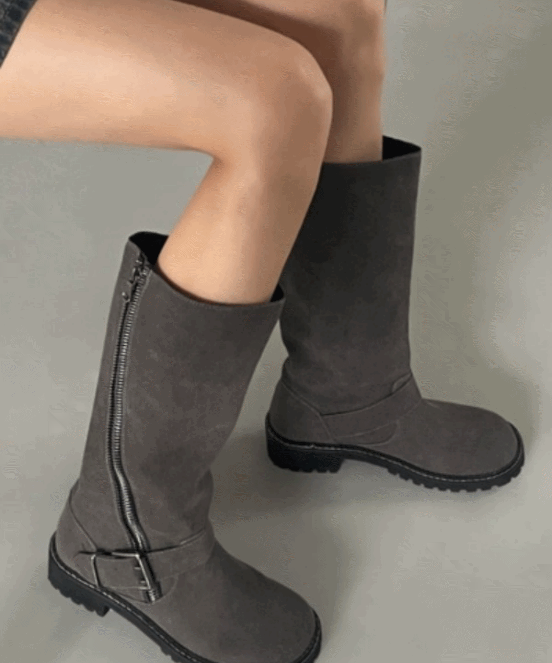 보라만물상 스웨이드 라운드토 지퍼 롱부츠 (4cm/2Color)-mfns