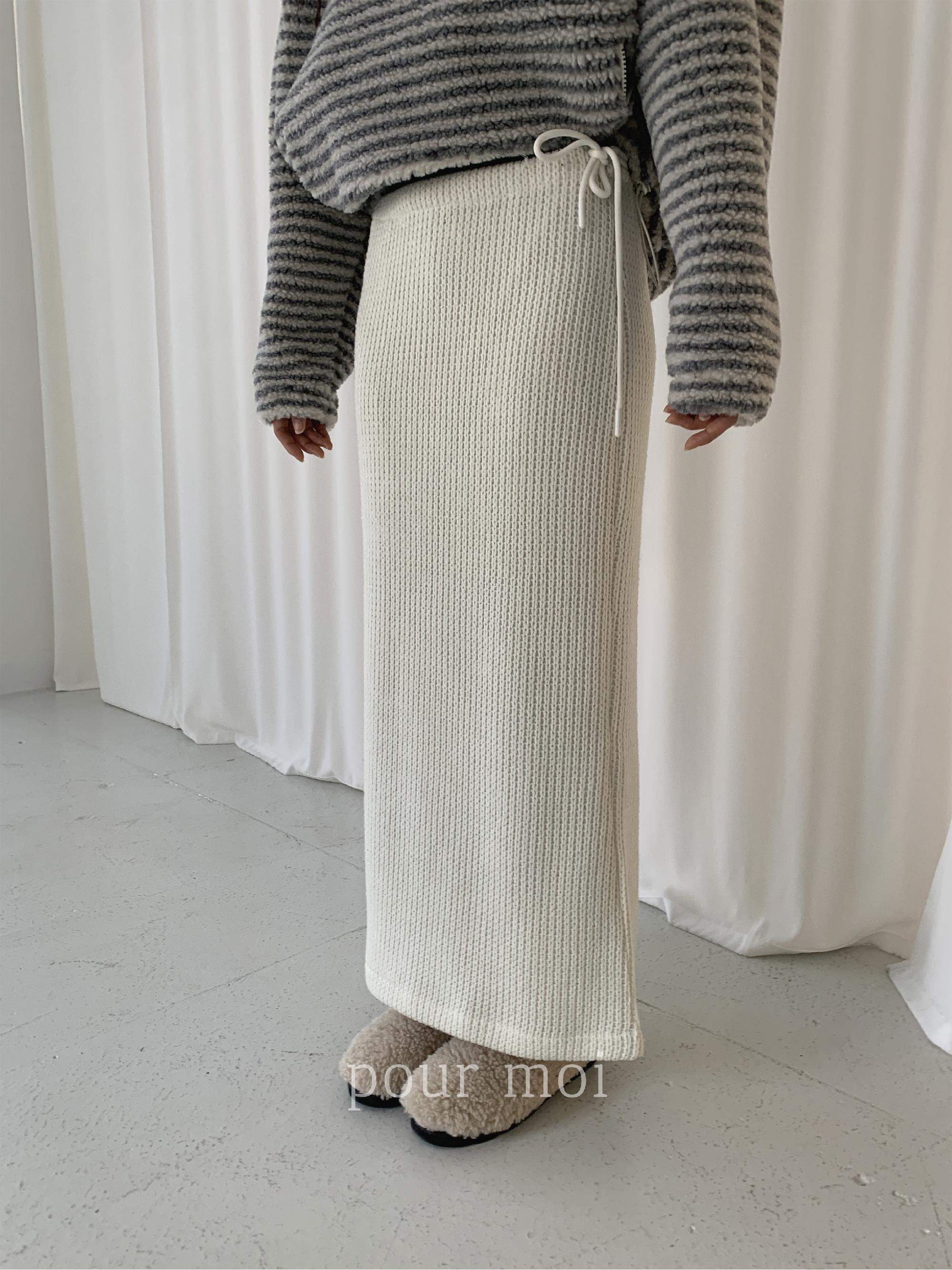 포르모어 하찌 롱스커트 H라인 니트 스트랩 트임 롱치마 (2col)