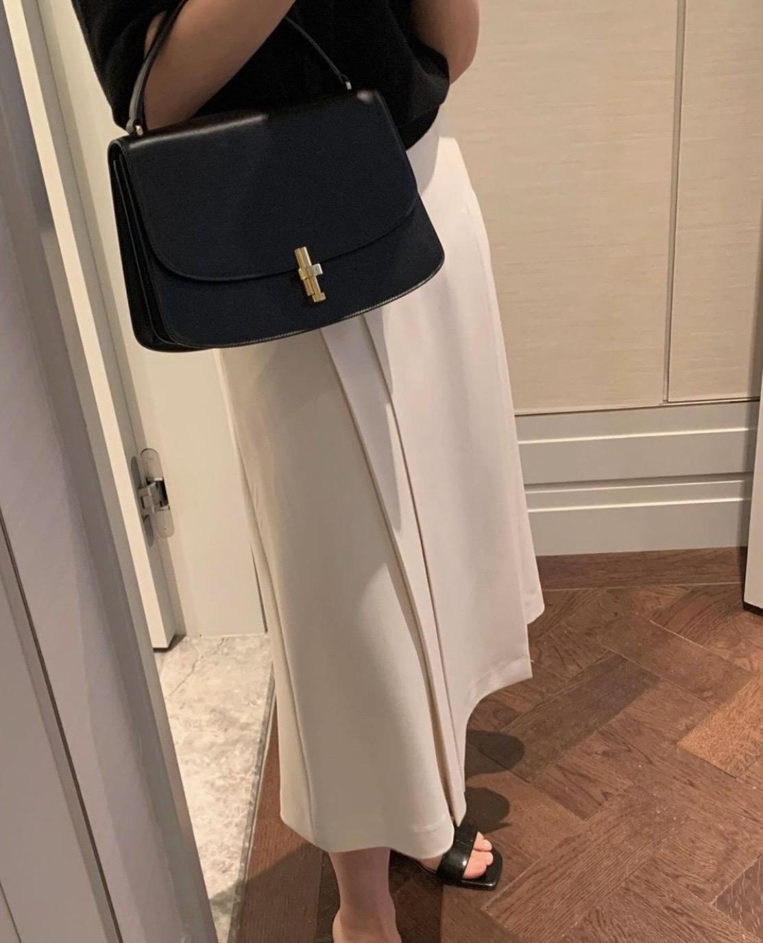 나우어데이즈 monique 모니크 매튜 플리츠 스커트 A라인 주름 롱 sk (2col)