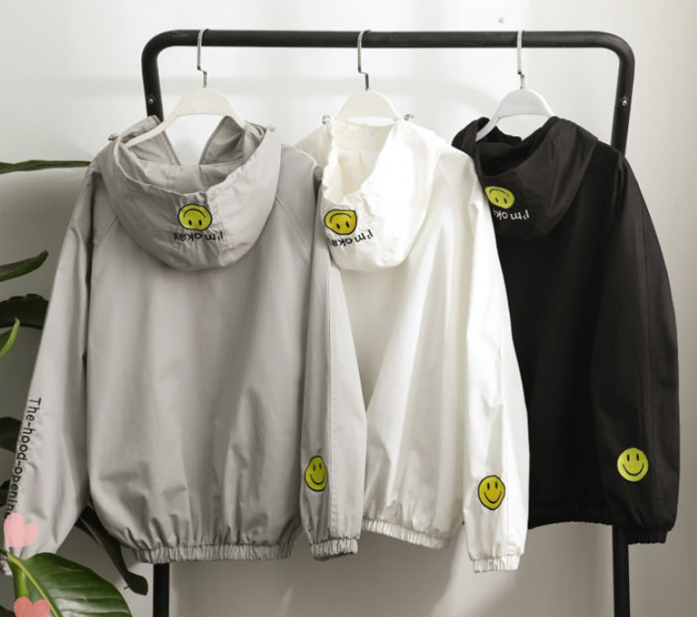으니샵 3컬러3사이즈 스마일윈드자켓 후드자켓 바람막이자켓 남여공용가능 남성후드자켓 남자후드자켓 여성후드바람막이 여자후드바람막이 학생바람막이 교복바람막이 스마일자켓