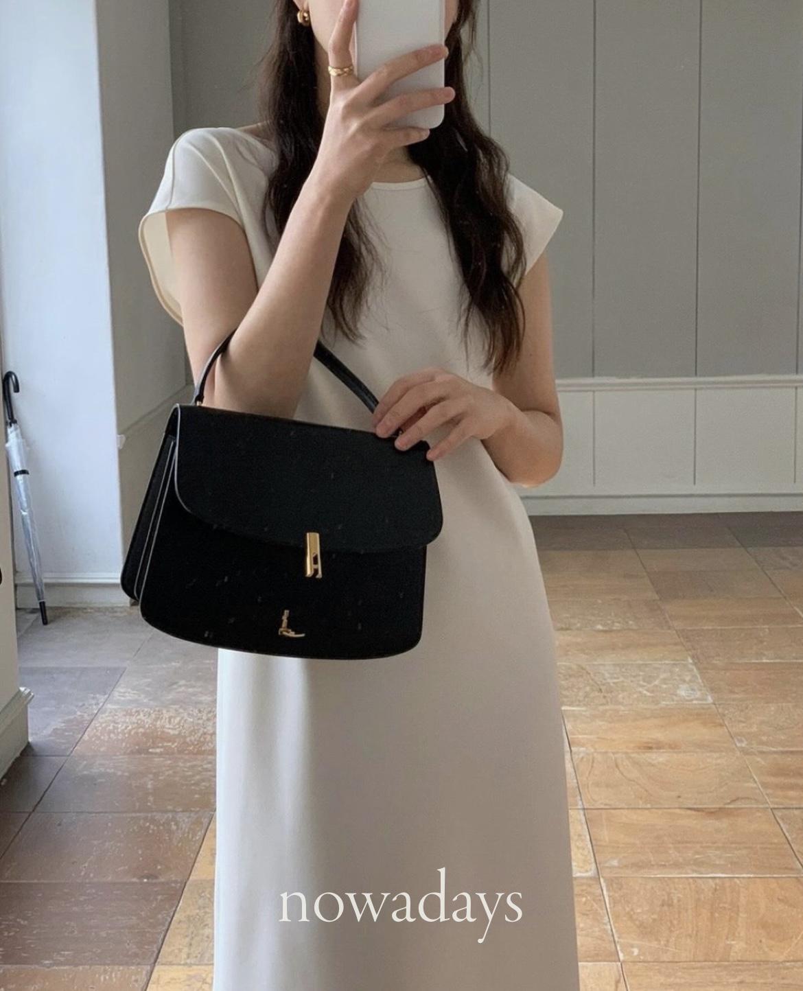 나우어데이즈 monique 모니크 뮤즈 원피스 H라인 캡소매 라운드 롱 ops (2col)