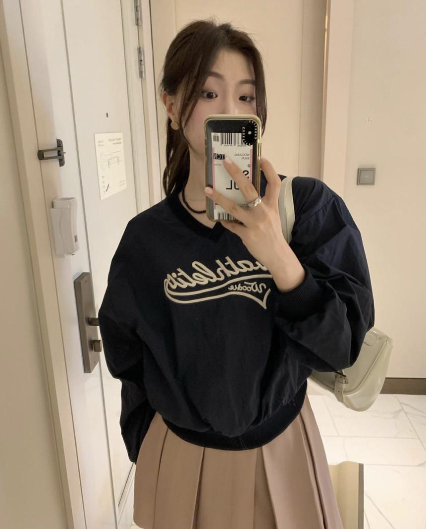 엠버쥬쥬 핑크당일pyt프리티영띵 베이스볼맨투맨3col/프영띵/poster/포스터/바스락/아노락/봄신상