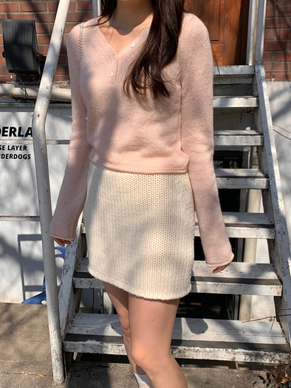 르라니 riette 리에뜨 디어 니트 알파카 울 긴팔 브이넥 버튼 단추 nt (3color)