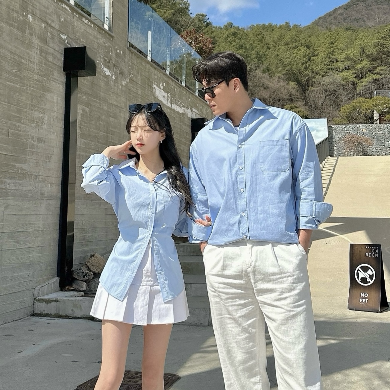 비바블 허리잘록봄신상 커플 셔츠 봄 커플룩 남녀공용 커플티 오버핏 데이트 데일리 꾸안꾸 가을 시밀러룩 빅사이즈 슬림핏 셔츠 허리끈 여리핏 소라 오프숄더 블라우스 남방