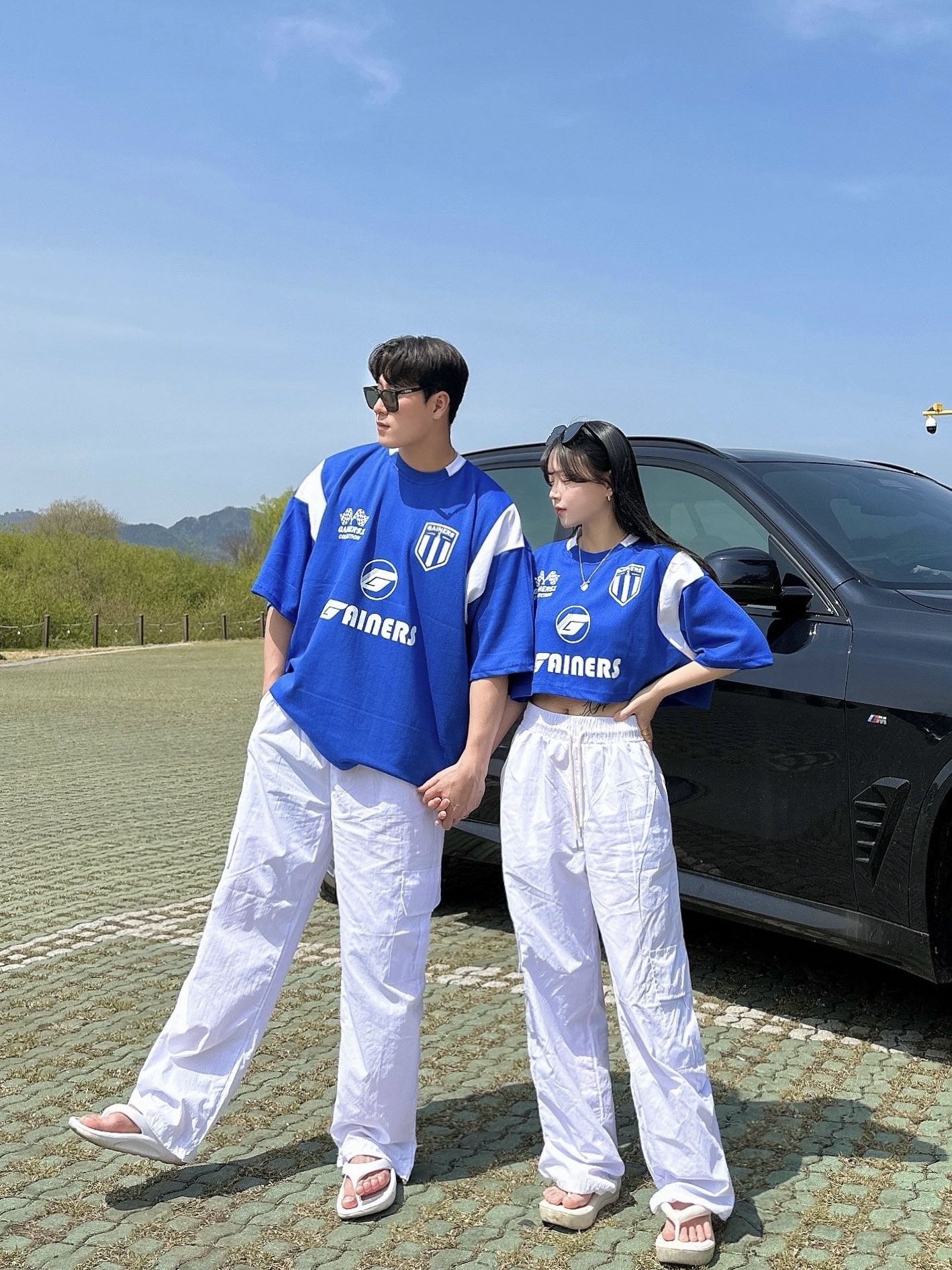 비바블 2사이즈세트가능 바시티 반팔 커플티 여름 커플룩 크롭티 크롭 반팔 남녀공용 오버핏 반팔티 시밀러룩 블록코어 게이너 데이트 바스락 카고 와이드 팬츠 나일론 스트링 조