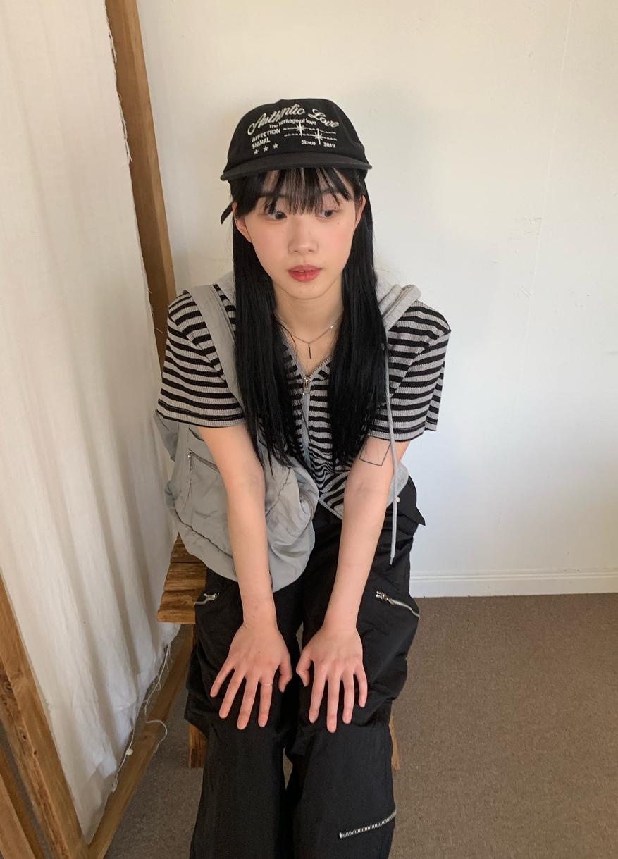 모브앤로지 데일리 스트라이프 반팔 후드 집업 [2col]