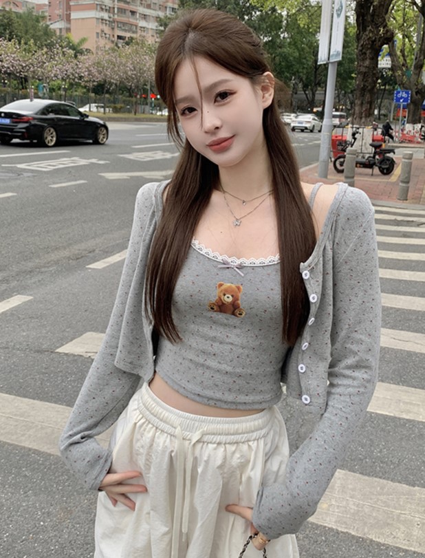 하프닌 세트구성2colors 쿠마 레이스 리본 곰돌이 프린팅 배색 잔꽃 크롭 민소매 나시 탑 라운드넥 버튼 긴팔 가디건 러블리 하이틴 키치 유니크 투피스