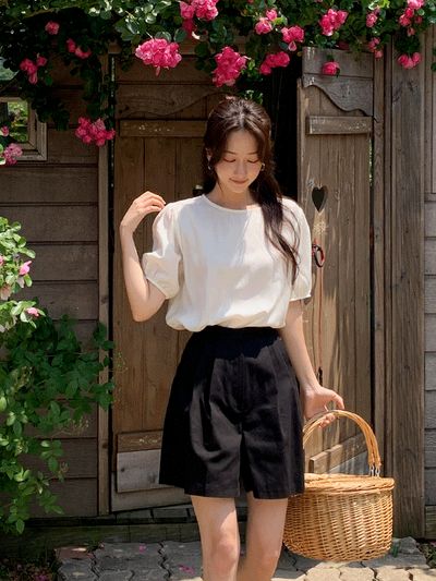 리얼코코 썸머블라우스🤍자체제작 레이나 반팔 블라우스 2 Color 여름썸머퍼프하객룩면접셔링라운드쉬폰