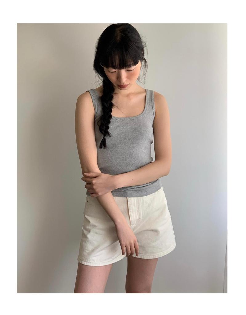 비엔느 Jinsim 진심 피지 슬리브리스 스퀘어넥 민소매 나시 티셔츠 (2c)