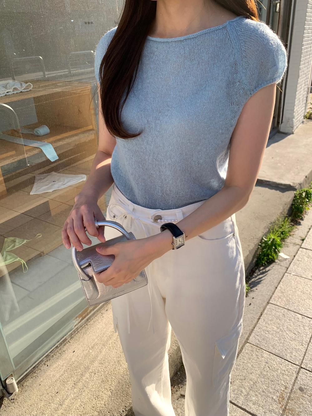 르라니 [핑크, 소라 당일] 애니 캡소매 반팔 니트 라운드 nt (3color)