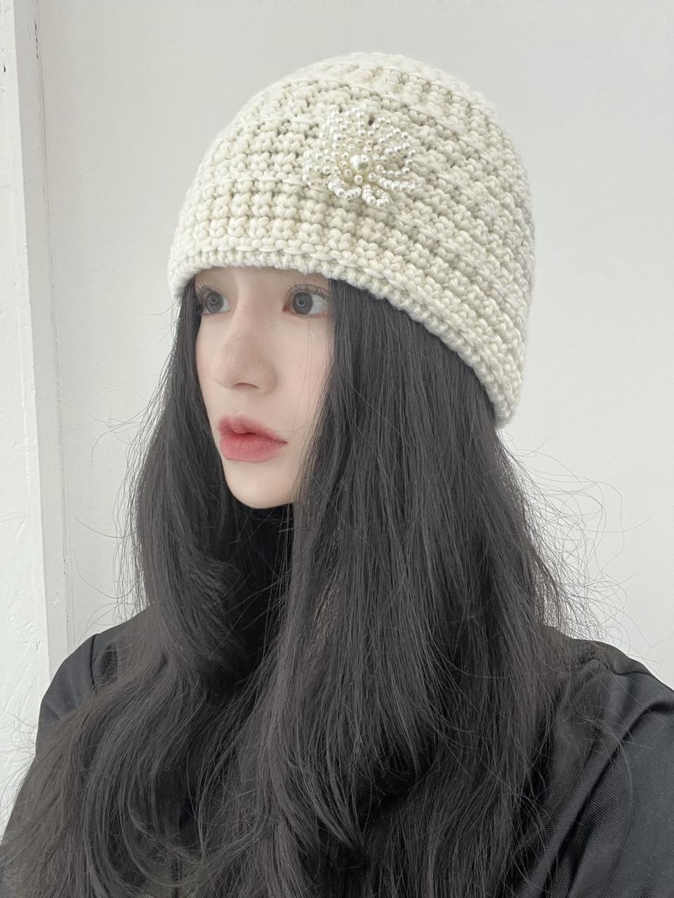 블룸 🤍 진주 비니 벙거지 니트 뜨개질 핸드메이드 국내제작 진주꽃 24fw 2color