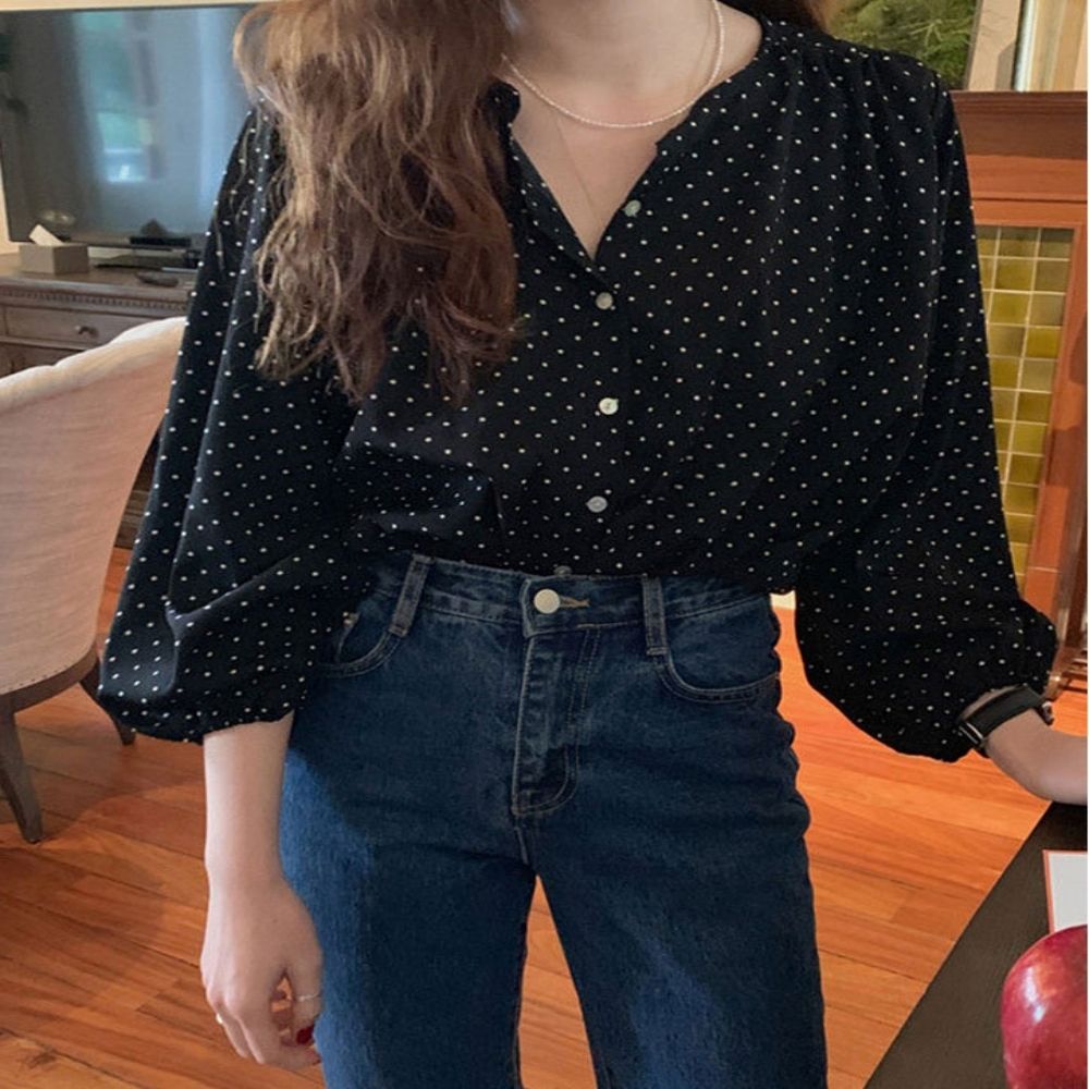 다온이상점 여성셔츠 셔링블라우스 여성긴팔 여자블라우스 2컬러 여성 라운드넥 쉬폰 밴딩 소매 도트 블라우스 여성블라우스