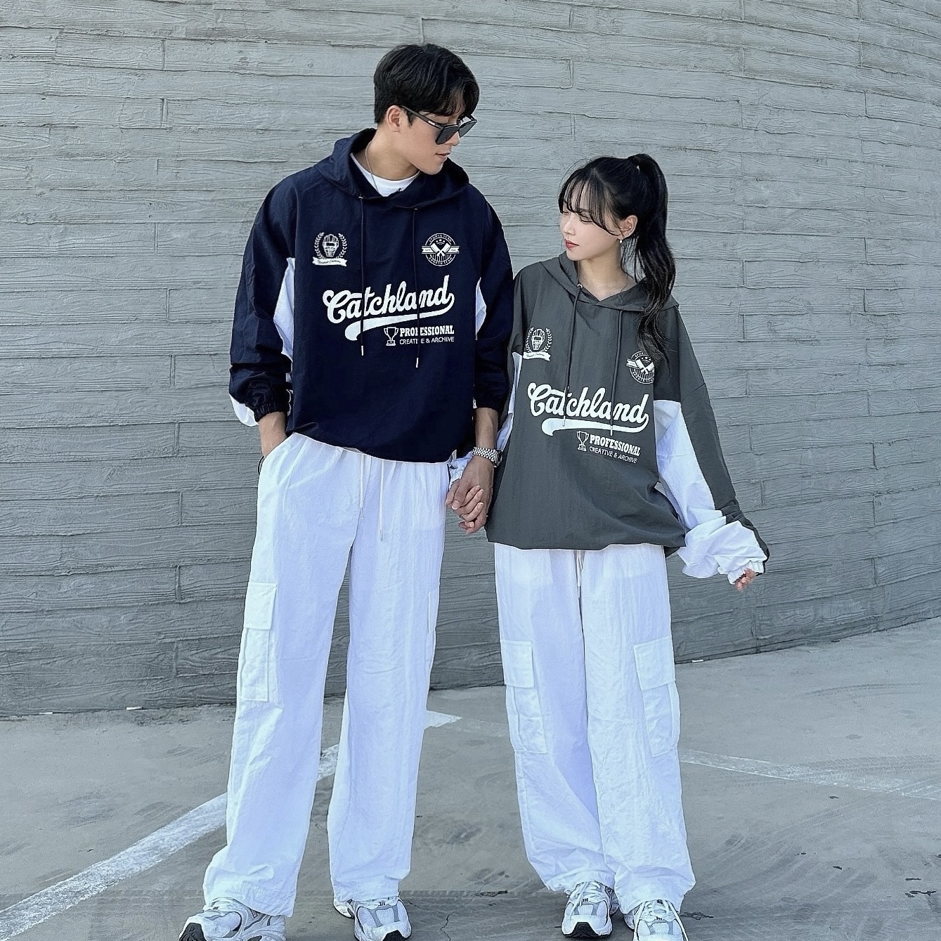 비바블 3컬러 바스락 오버핏 후드티 남녀공용 나일론 고프코어 후드 카고 와이드 스트링 조거 팬츠 겨울 봄 가을 커플룩 시밀러룩 커플 트레이닝 세트 꾸안꾸 빅사이즈 커플티