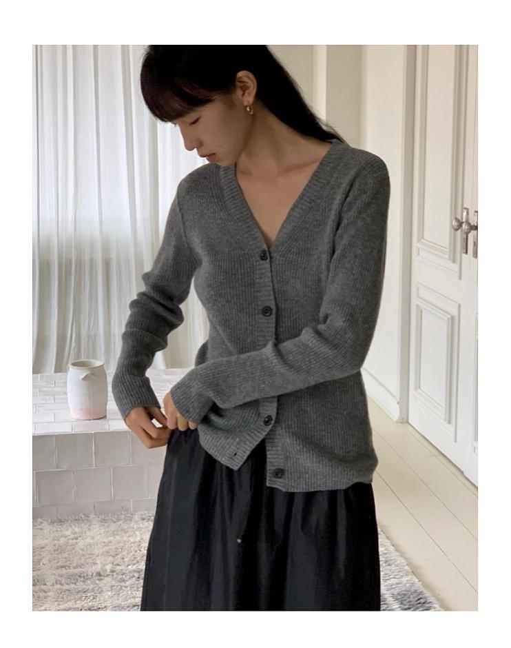 비엔느 Jinsim 진심 차콜라 캐시미어 울 브이넥 골지 니트 가디건 (4c)