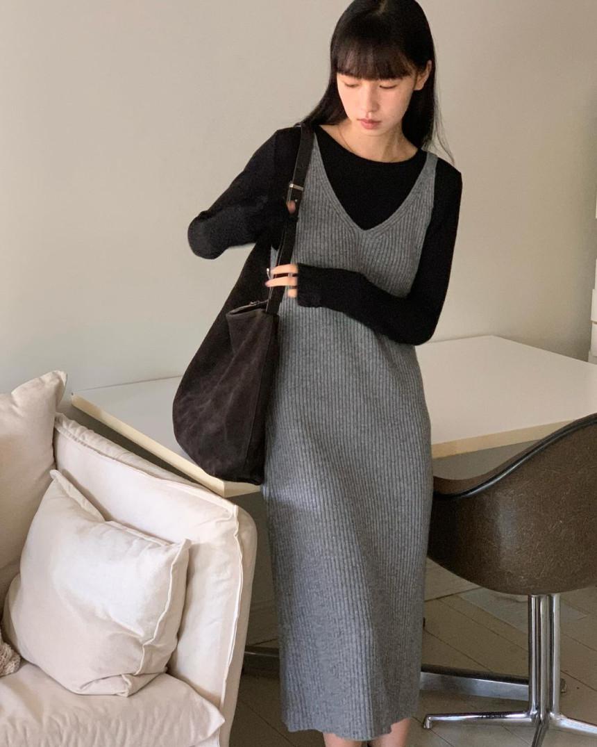아파트먼트프라토 [JINSIM] 진심 뷔스티에 원피스 골지 니트 롱 드레스 (3color)