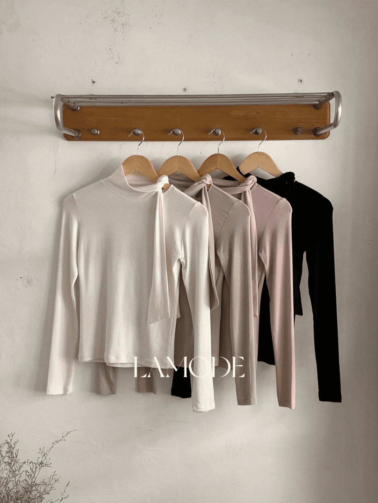 라모드앤제이 체스 타이티셔츠 슬림핏 이너 여리여리 로맨틱 꾸안꾸T - 4color