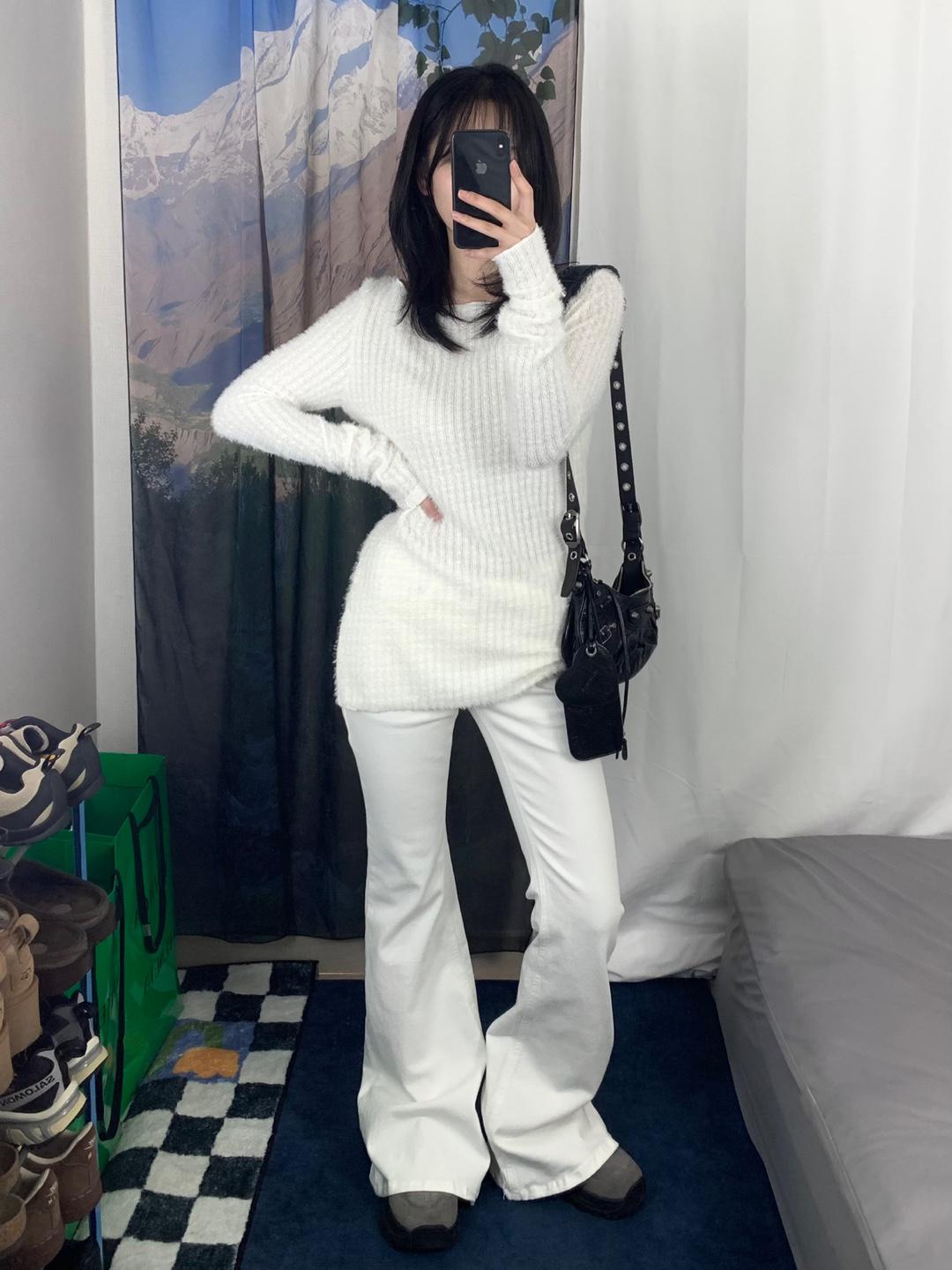 유데모닉 [oot/ootj] 피치 기모 코튼 로우 부츠컷 팬츠 (2col)