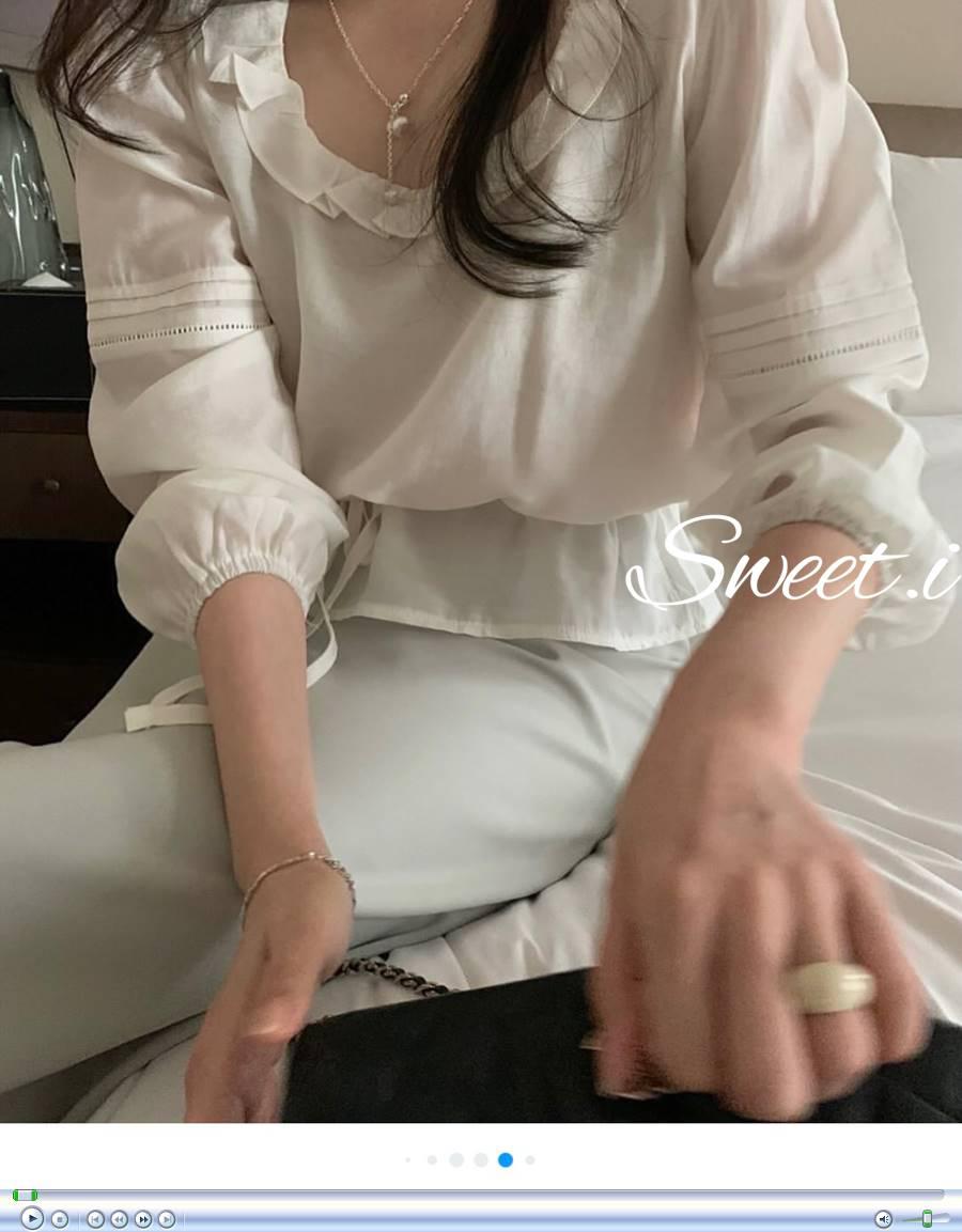 스윗아이 [당일] 프리러브 보떼 프릴 블라우스 25 봄 2col Free Love 스트링 스윗아이