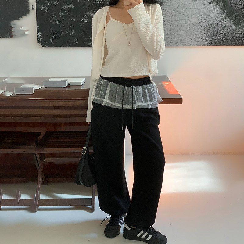 온어데일리 🖤요즘 유행하는🖤 프릴 레이어드 트레이닝 밴딩 팬츠 2color 데일리 레이스 포인트 허리밴딩 레이어드팬츠 트레이닝바지 스트링 와이드 조거 봄팬츠 Es