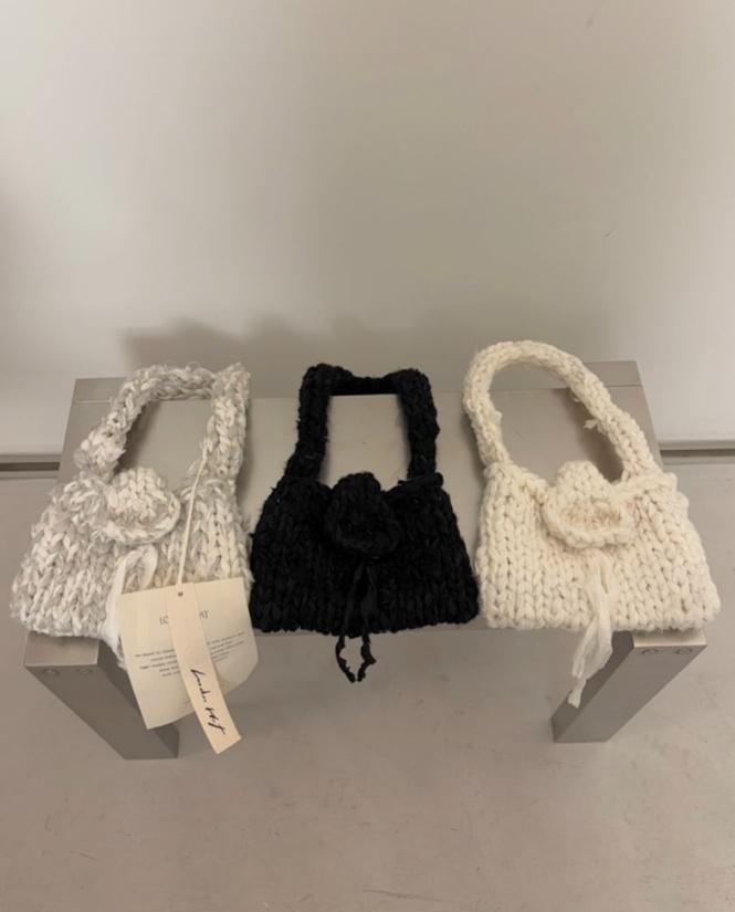 씨엘쇼룸 런던플랏 핸드 니팅 백 3color 25SS