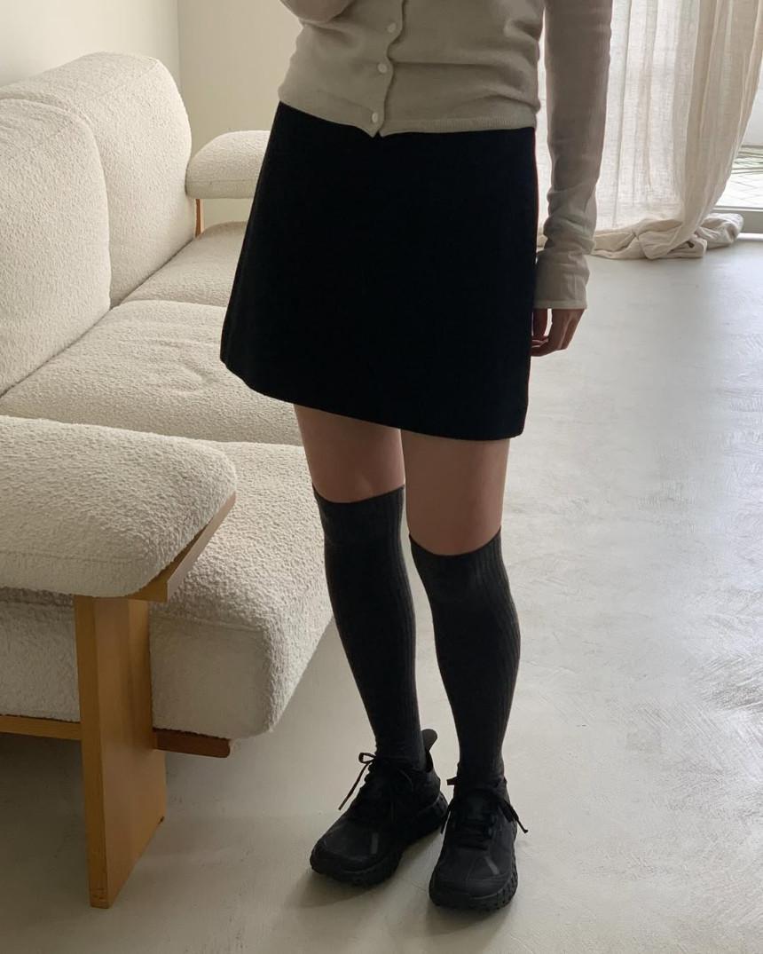 늘품다 jinsim 진심 올리비아 울 A라인 베이직 미니 스커트