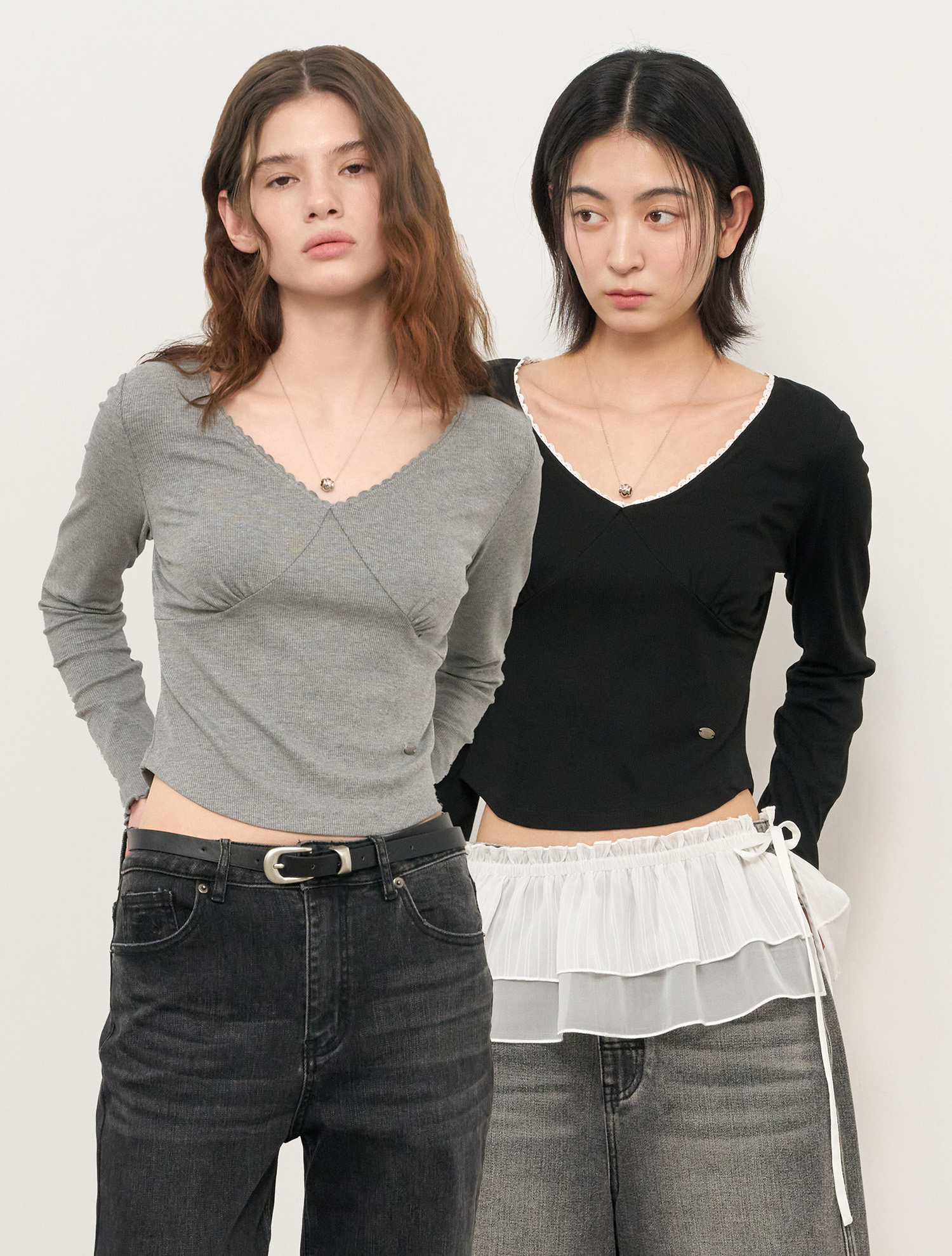 제너럴아이디어 WOMAN 레이스 리브드 브이넥 티셔츠 [2COL]