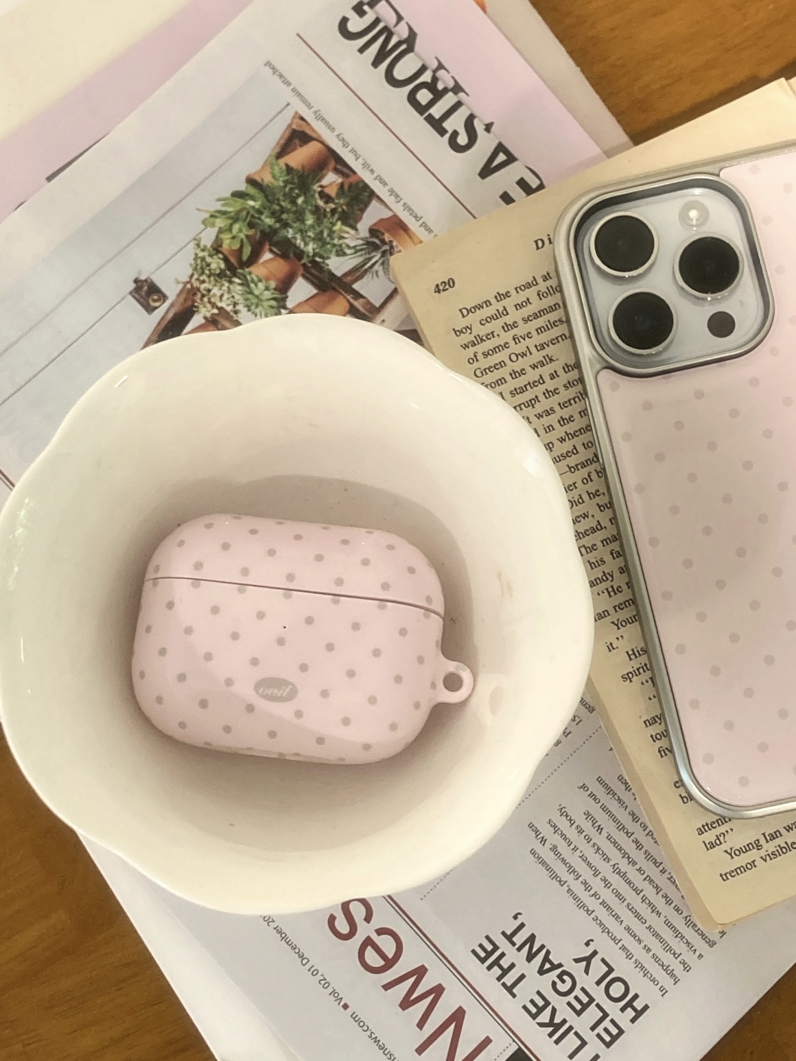 온일 🫧Dear Dot airpod case (milk pink)